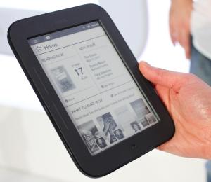 Barnes & Noble Heats Up eReader Competition with Touchscreen Nook ...