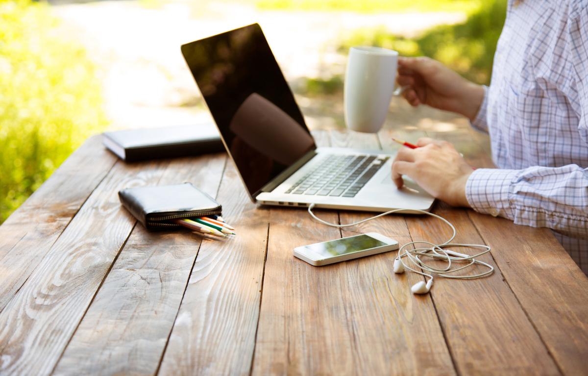 Remote Devs Outshine In-Office Teams, Collaborate Better: Study | Dice ...