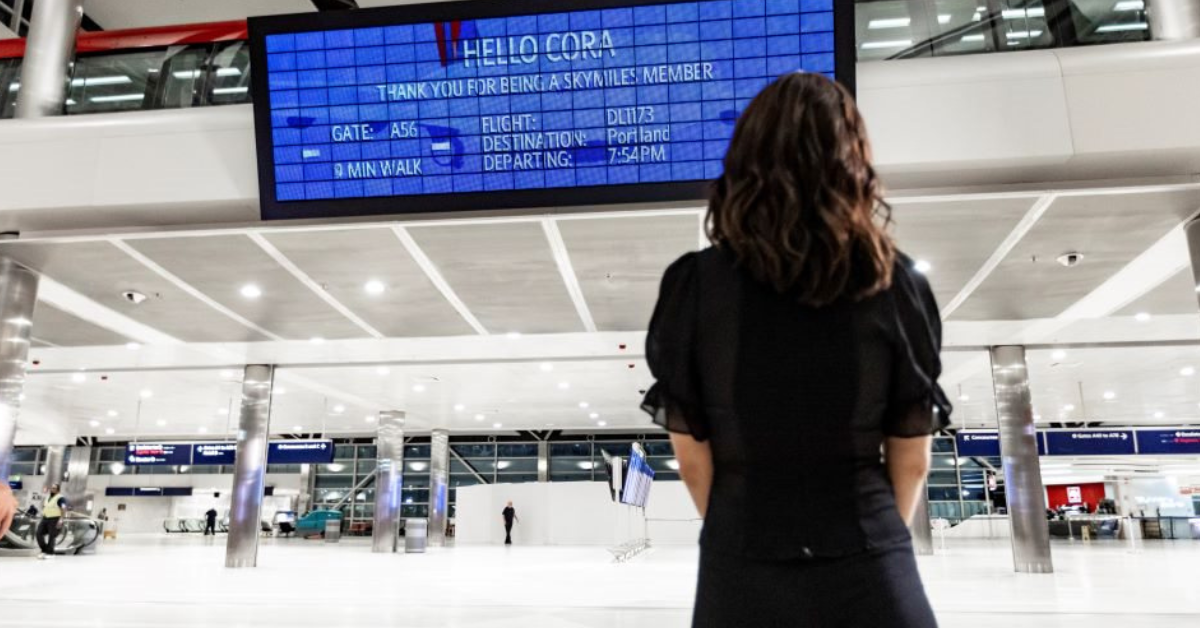 Innovation at Delta Air Lines: The New PARALLEL REALITY Experience ...